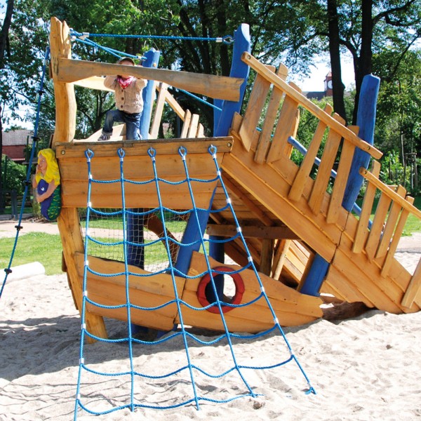 5.22.1.5 Gestrandetes Piratenschiff »Bug« - SIK-Holz